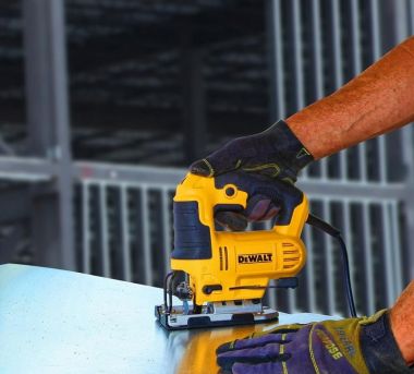 Лобзик DWE349, 650Вт DeWalt DWE349-KS ― DeWALT